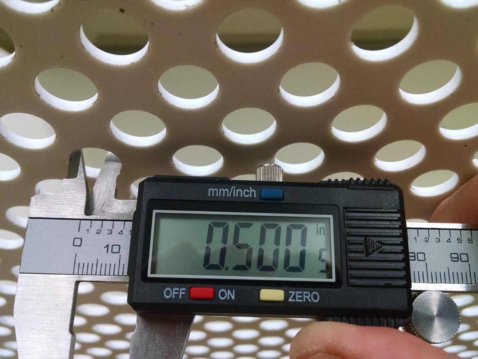 Roll over image to zoom in