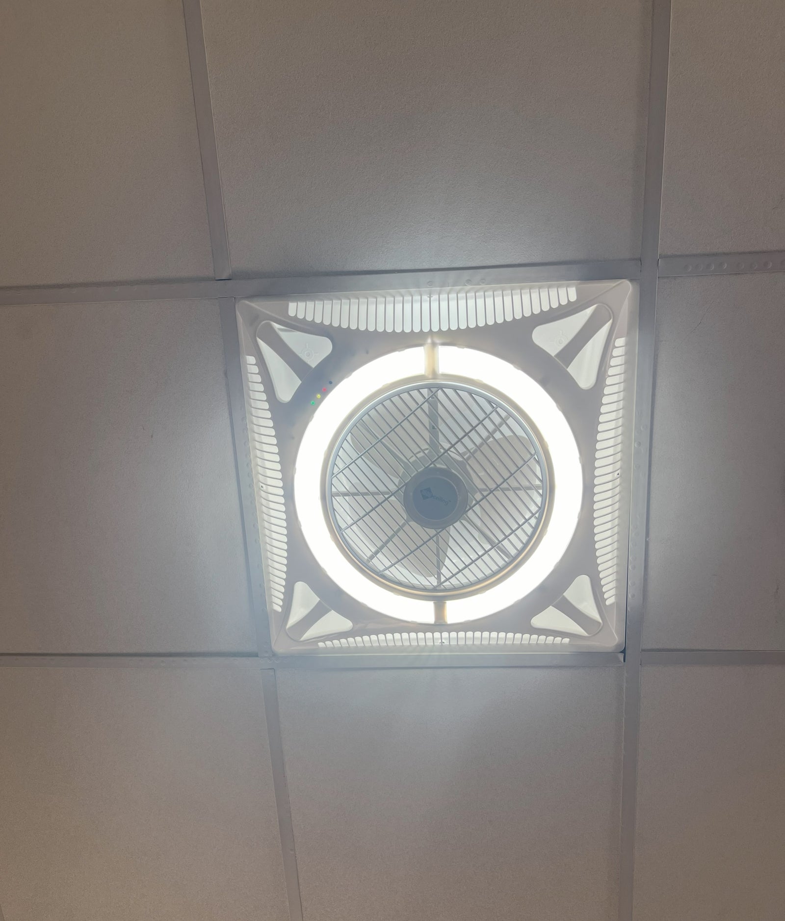 2'x 2' Ceiling Tile Fan/LED Light with Remote | 1800ceiling